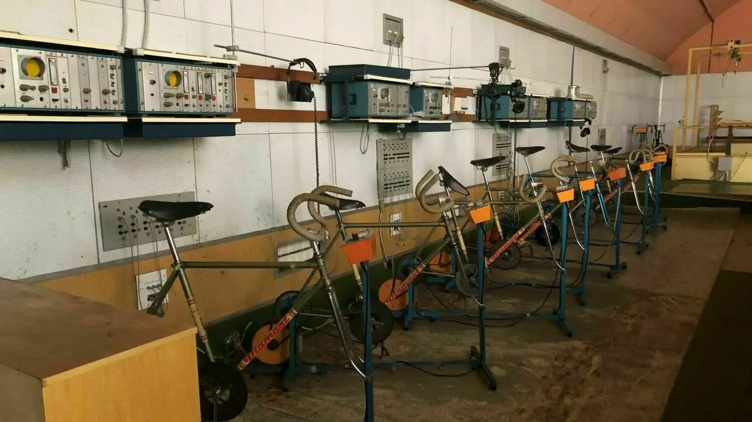 Trainingszentrum Kienbaum: Nach Brand in DDR-Unterdruckkammer – ist das ...