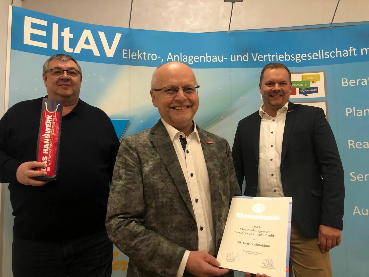 50 Jahre EltAV in Birkenwerder: Job mit großer Spannung – zum Jubiläum ...