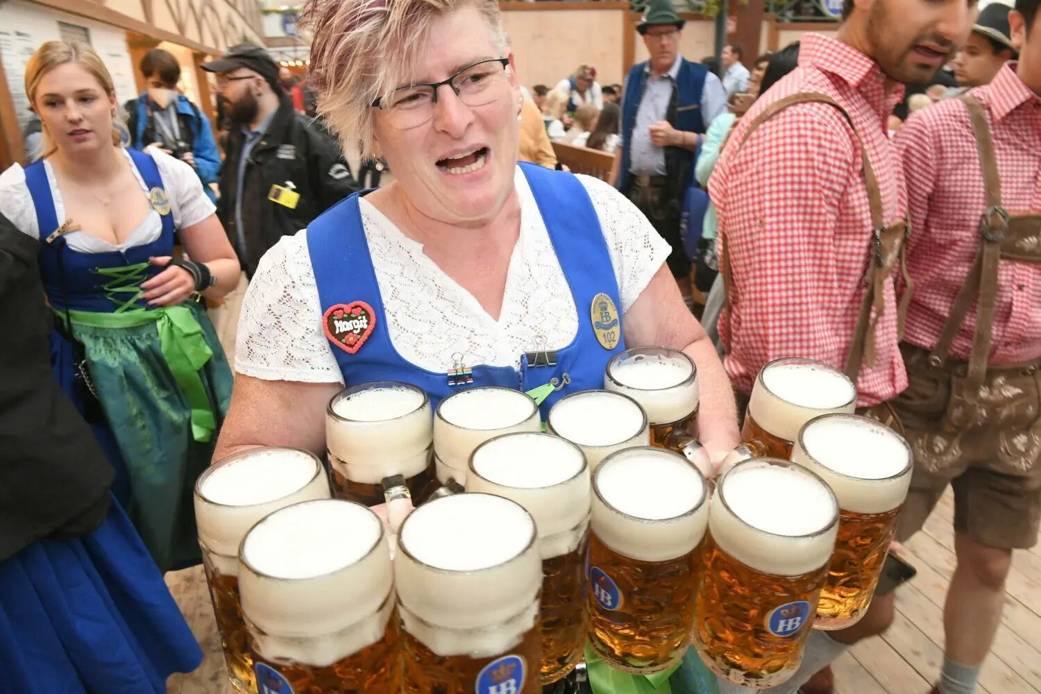 Oktoberfest in Storkow: Bierzelt und Rummel das ganze Wochenende – was ...