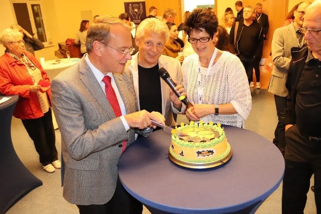 Lange Nacht: Torte und Kurse im Test bei der Volkshochschule | moz.de