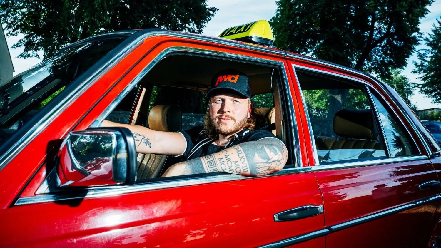 Neuer Brandenburg-Song: Rapper Finch wirbt für die Mark – wer ist der ...