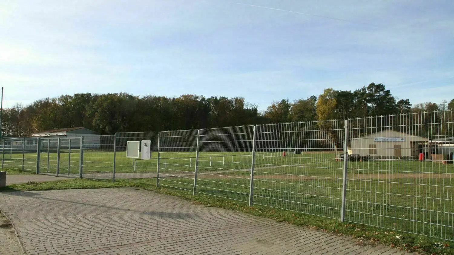 Sportplatz in Neuhardenberg: Alte Außenanlagen für SV Fortuna – was alles modernisiert werden ...