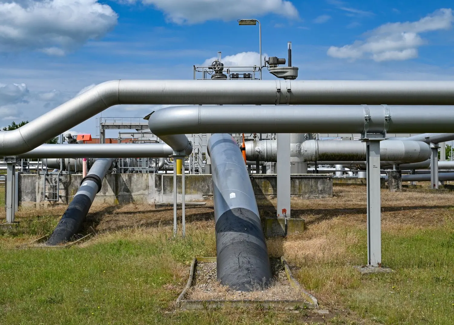 Erdölraffinerie PCK: Haushaltssperre in Schwedt – hilft der Bund aus ...