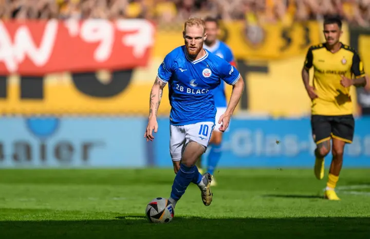 Hansa Rostock VIP-Tickets: Gewinnspiel für Karten im Ostseestadion | moz.de