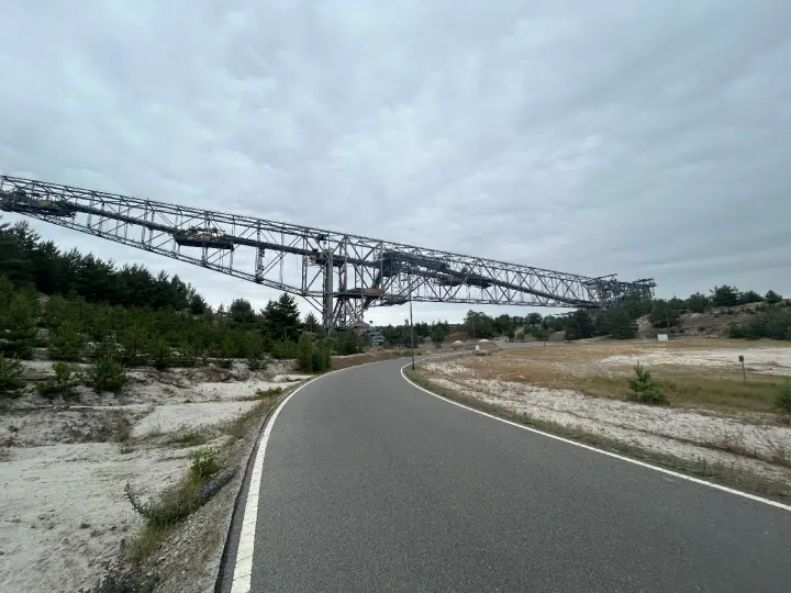 Ausflug ins FEZ in Berlin: Baden, Klettern, Geld scheffeln – die ...